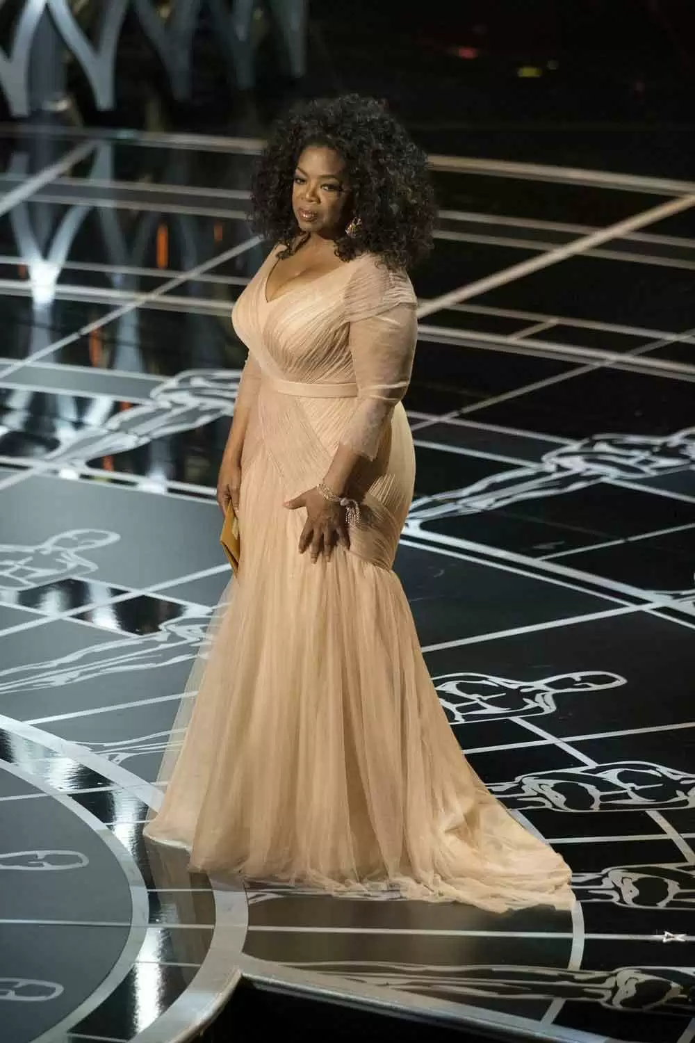 True Food Kitchen Hopes Oprah Winfrey Can Help Take Them Mainstream ...